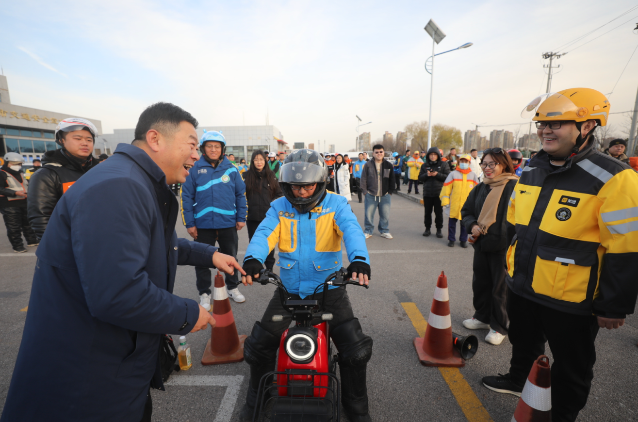 北京启动“122全国交通安全日”系列主题宣传活动_京报网